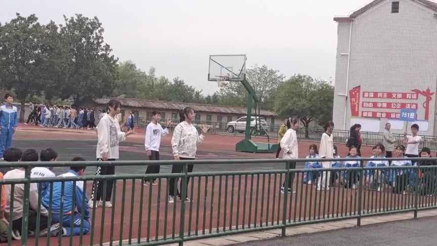高桥中学运动会开幕式入场表演#学校运动会精彩瞬间