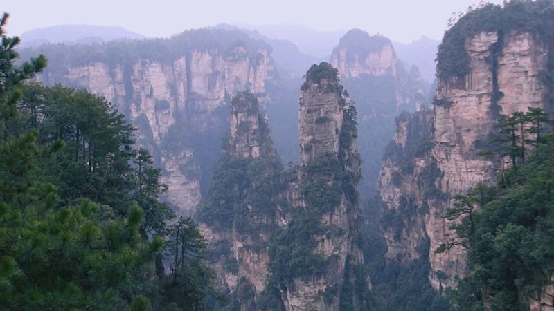 音乐风光片《张家界国家森林公园》