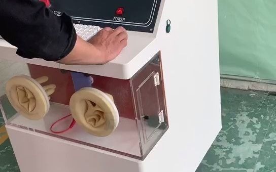 GB 19082-2009 医用防护服静电衰减性能测试仪操作步骤介绍-上海...