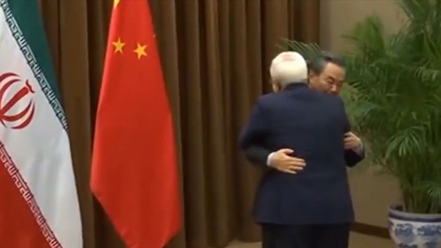 伊朗外交部长同王毅通话 次日发推文用这句话痛批美国!