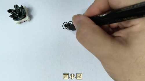 如何画哆啦a梦简笔画