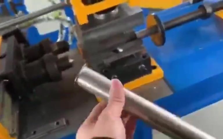管端成型机,缩管机,圆管翻边机视频