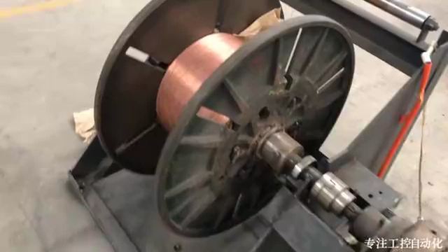上期讲了电磁粉末制动器的工作原理,本期视频举实例讲它的应用