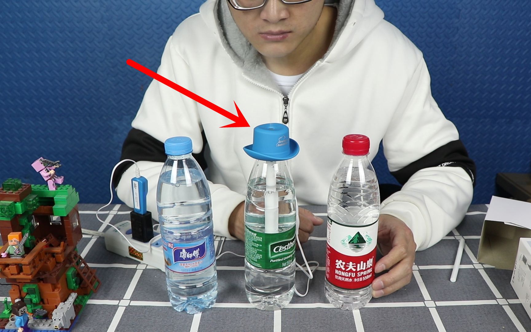 试玩瓶盖空气加湿器,任何1毛钱的矿泉水瓶子,都能变成加湿器