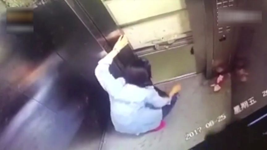 注意!被困电梯别惊慌,这 3种方法可有效求救!