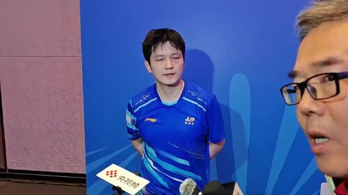 樊振东赛后采访,一句话给足王楚钦体面,看看都说了什么(3