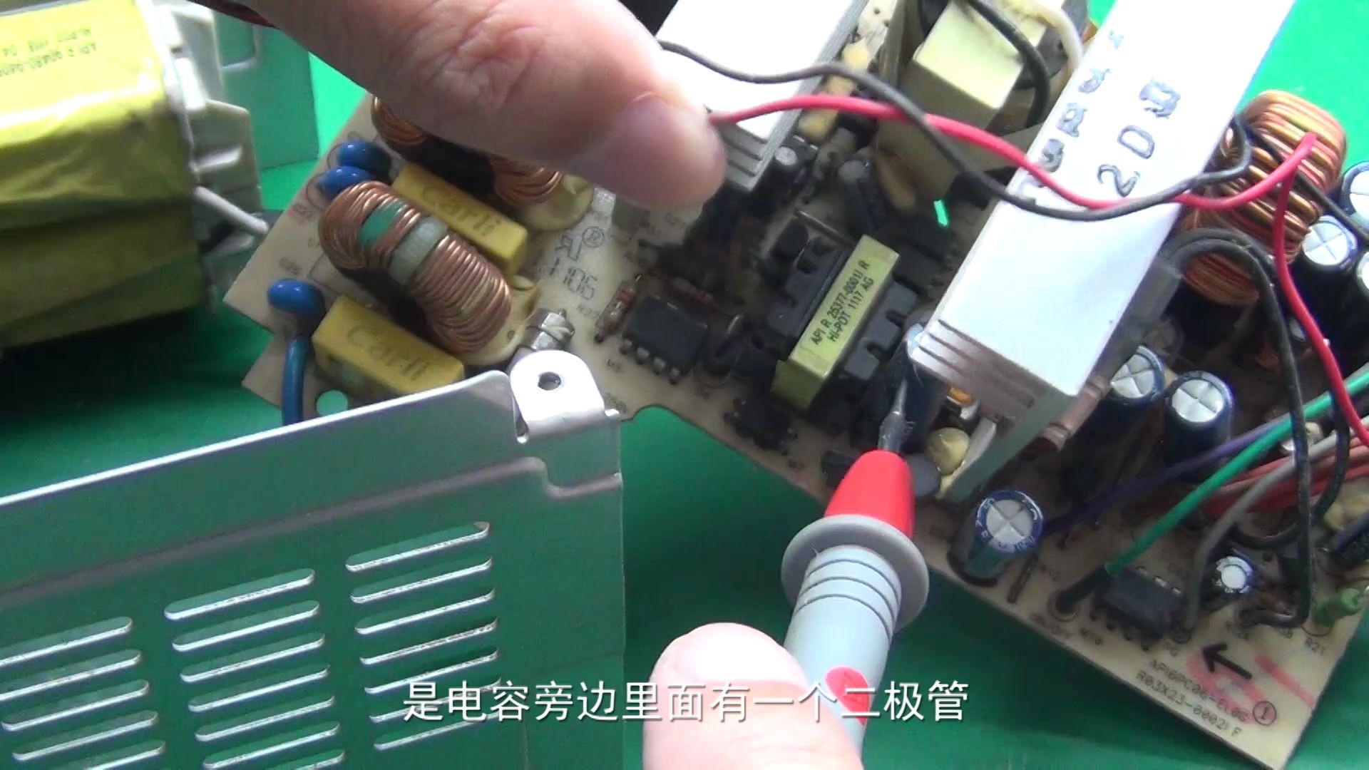 试修电脑电源的+5VSB偏高到8V左右故障-0820