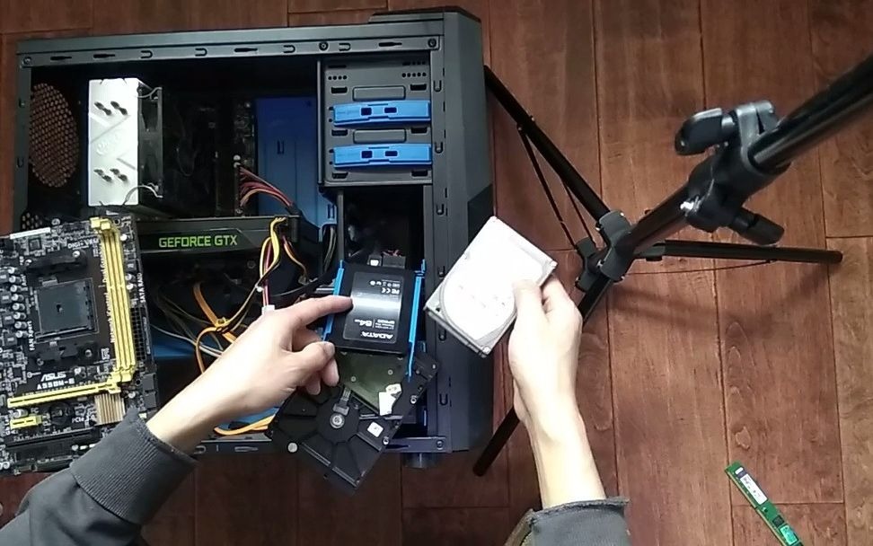 主机里面都有什么零件