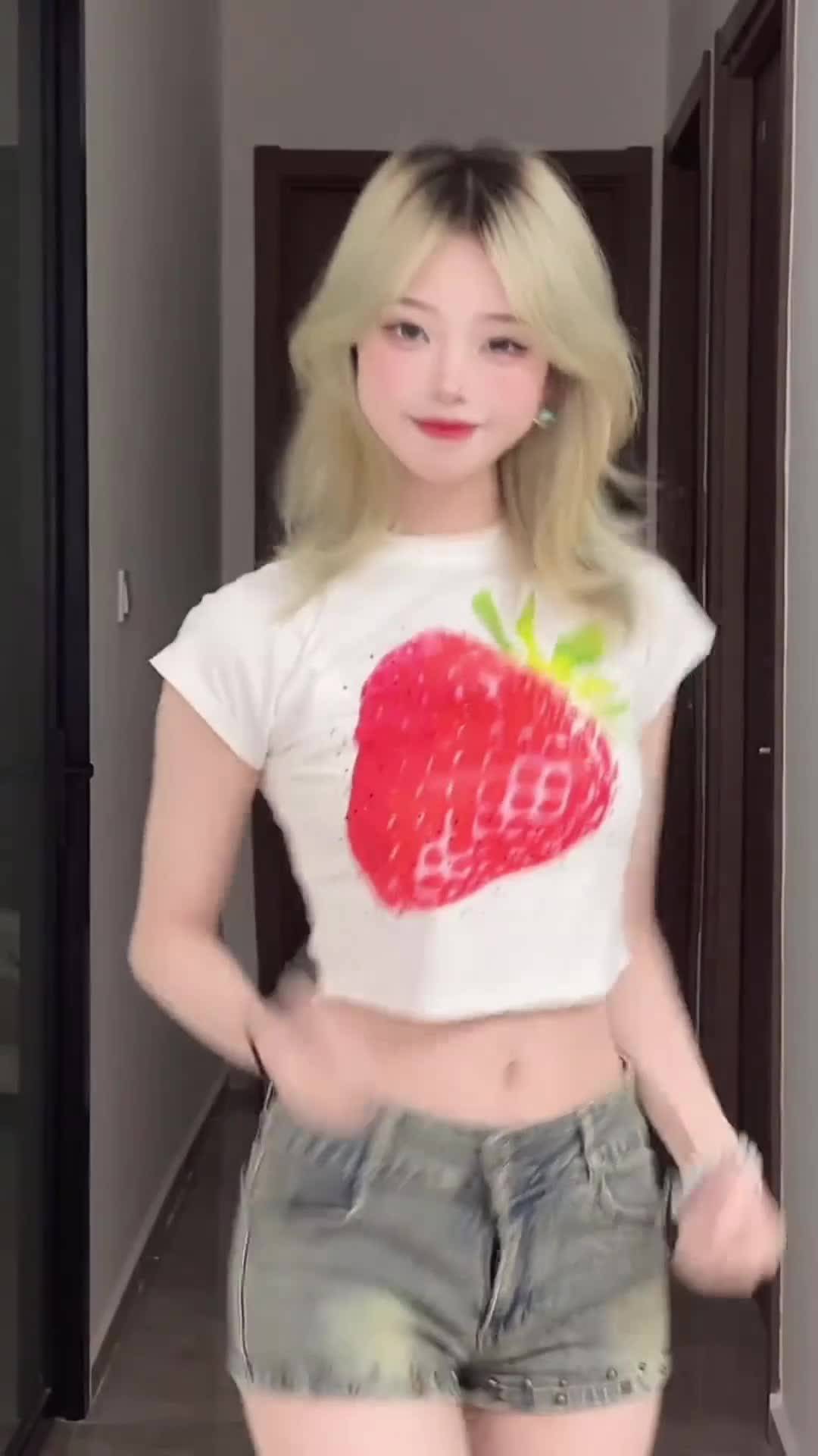 小宝 一个人上网吗 好巧