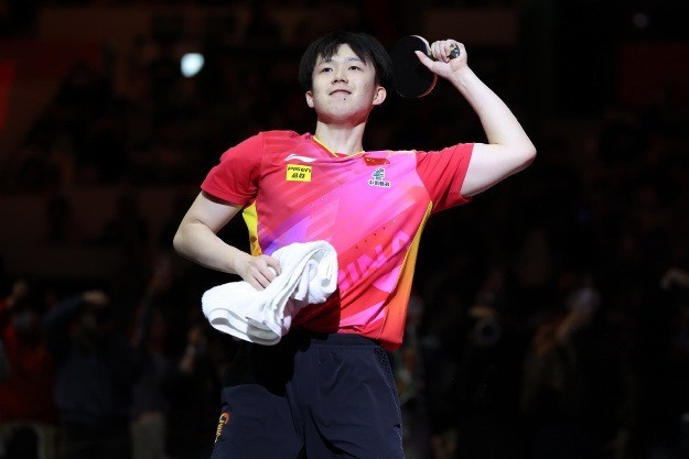 完全打不了!WTT福冈总决赛男单决赛:王楚钦4-0张本智和!