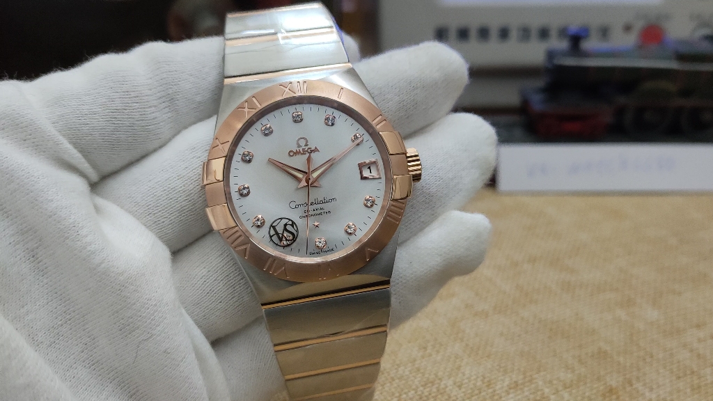 视频讲解测评 VS欧米茄星座系列手表使用说明 怎么调时间日历上发条...