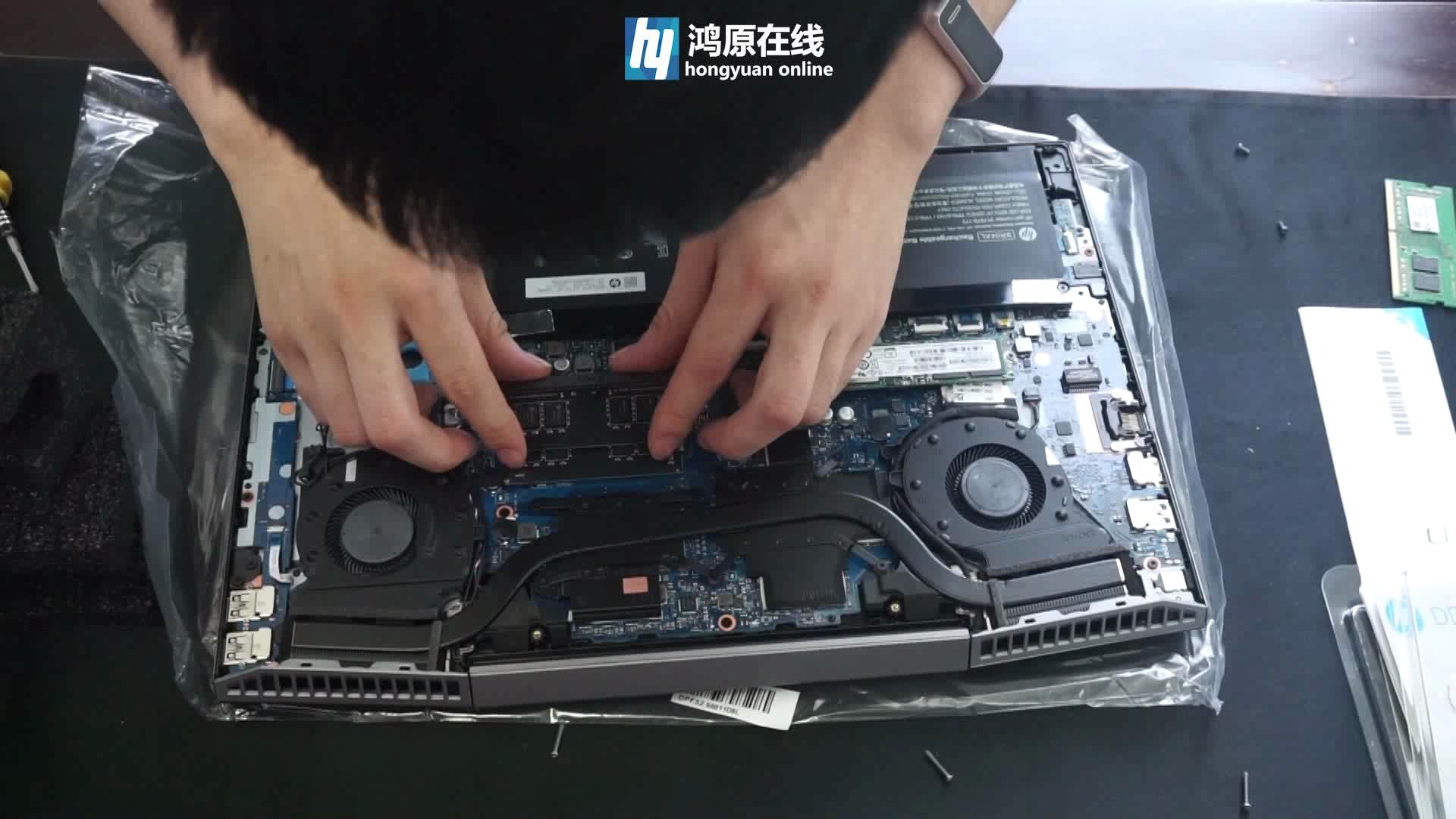 HP笔记本Zbook15V九代拆机更换内存硬盘