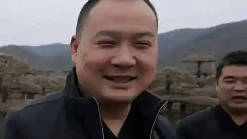 ...苗木行业的秘密曝光! 狼多肉少的年代,对节白蜡造型种树人的崩溃实录