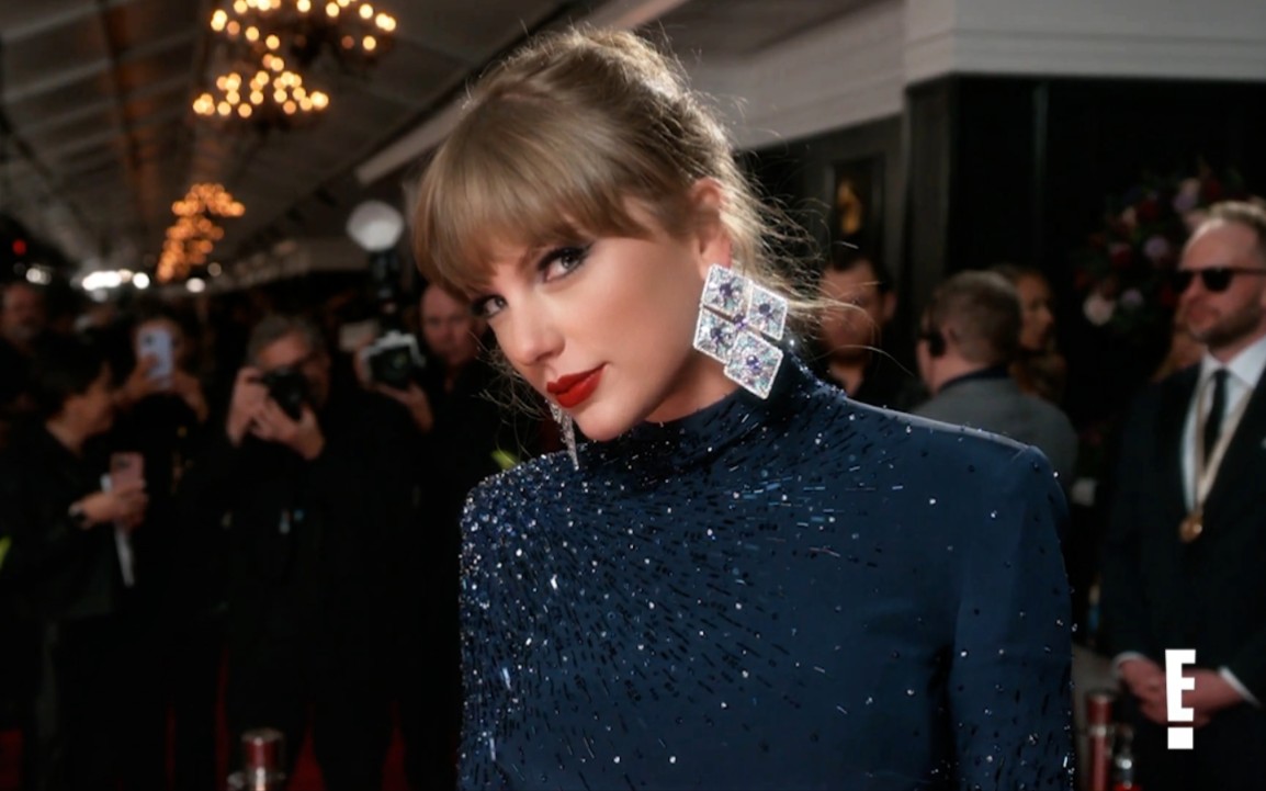 【Taylor Swift】又到了格莱美红毯必备节目华丽高速慢镜头时间