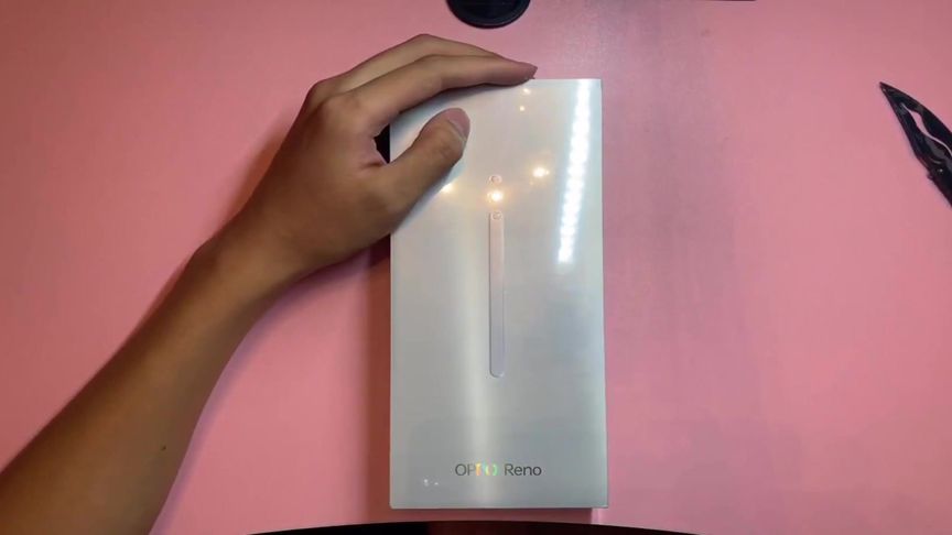 OPPO 1999元手机1元拿下,一度怀疑会给发个模型,没想到是真机