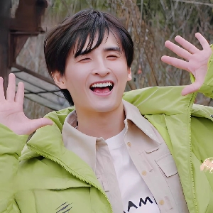 奶冻今天咕不咕 