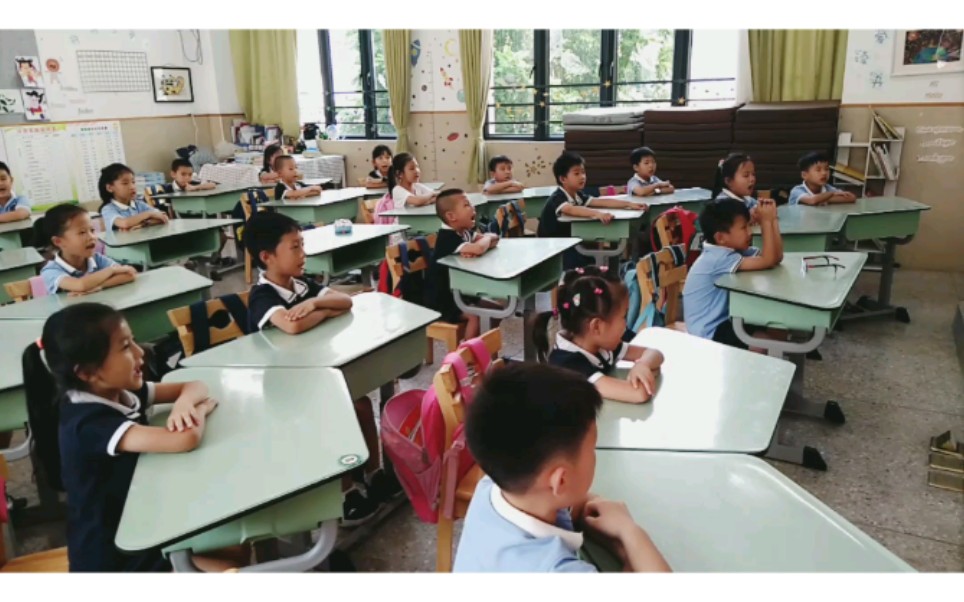 小学老师 一年级班主任的一天