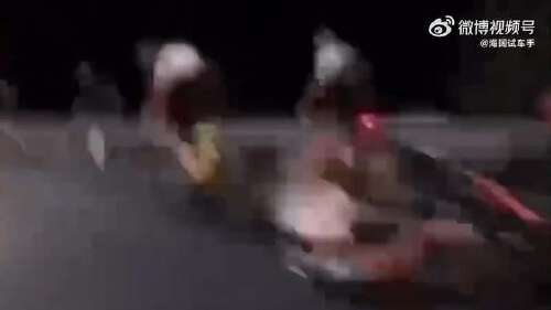 自行车事故频发!海阔试车教你三招紧急避险,安全骑行必看