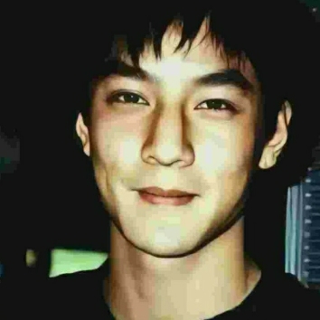 宇宙第一帅气国庆老师 