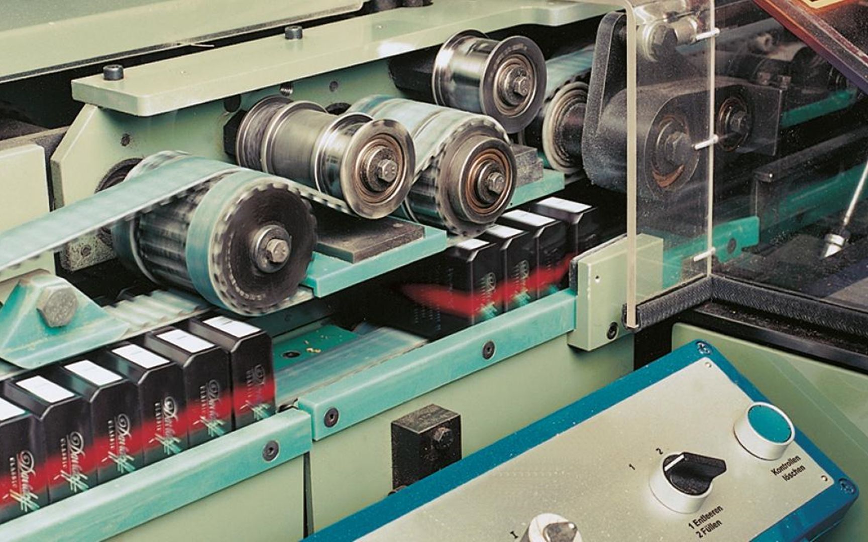 SMT专用接驳台输送线复杂设计—五点基础知识的有机结合