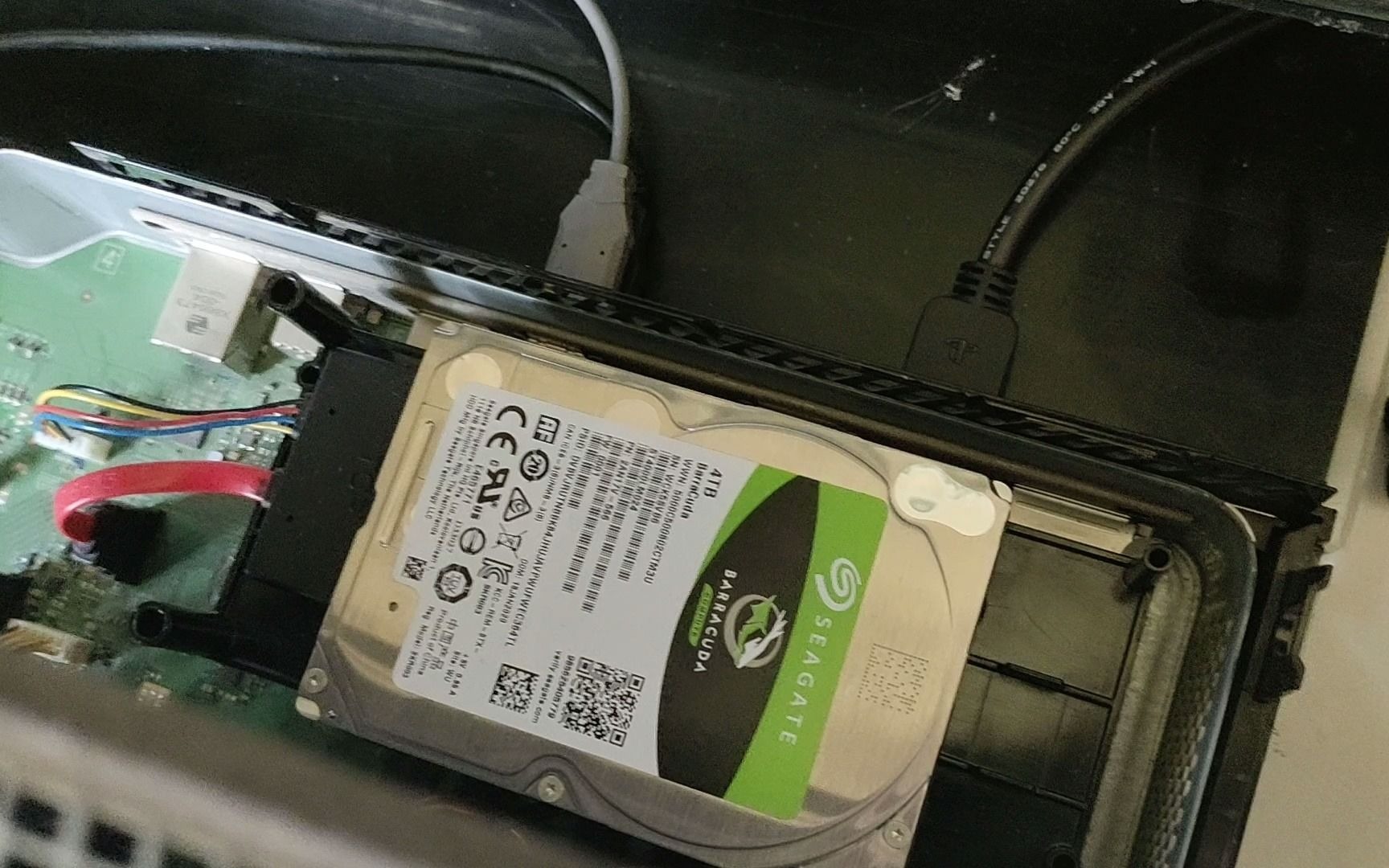 国行xbox one安装希捷4T硬盘(第一期)