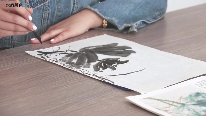 水墨画国画超详细实践教学第四期:荷花,国画人的一天!