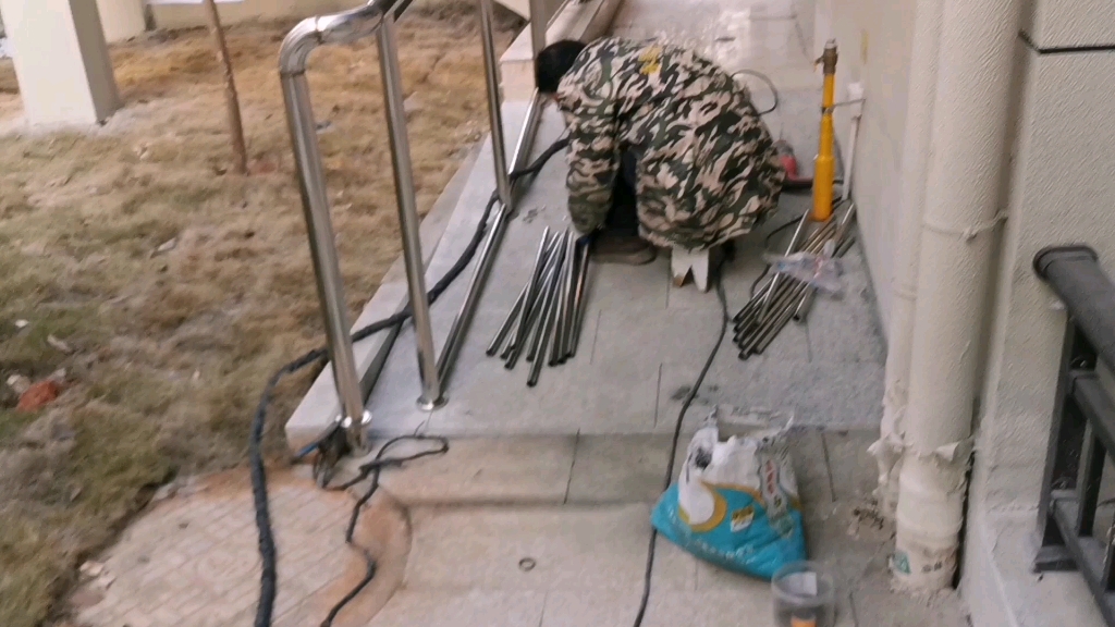 200元一天请的师傅,速度就是快