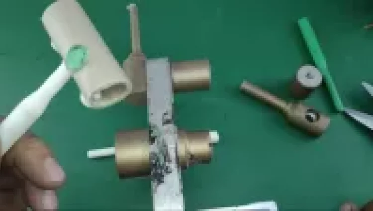 暗装水管钻眼导致漏水快速修复方法