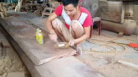 实木家具制作过程,手艺太落后了吧!小作坊就是不一样