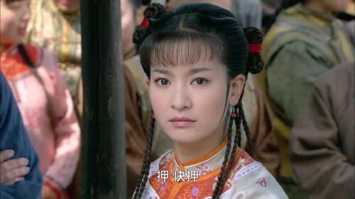 小燕子班杰明街头玩斗鸡,没想到一直赢钱 放映厅 李晟 新还珠格格 好...