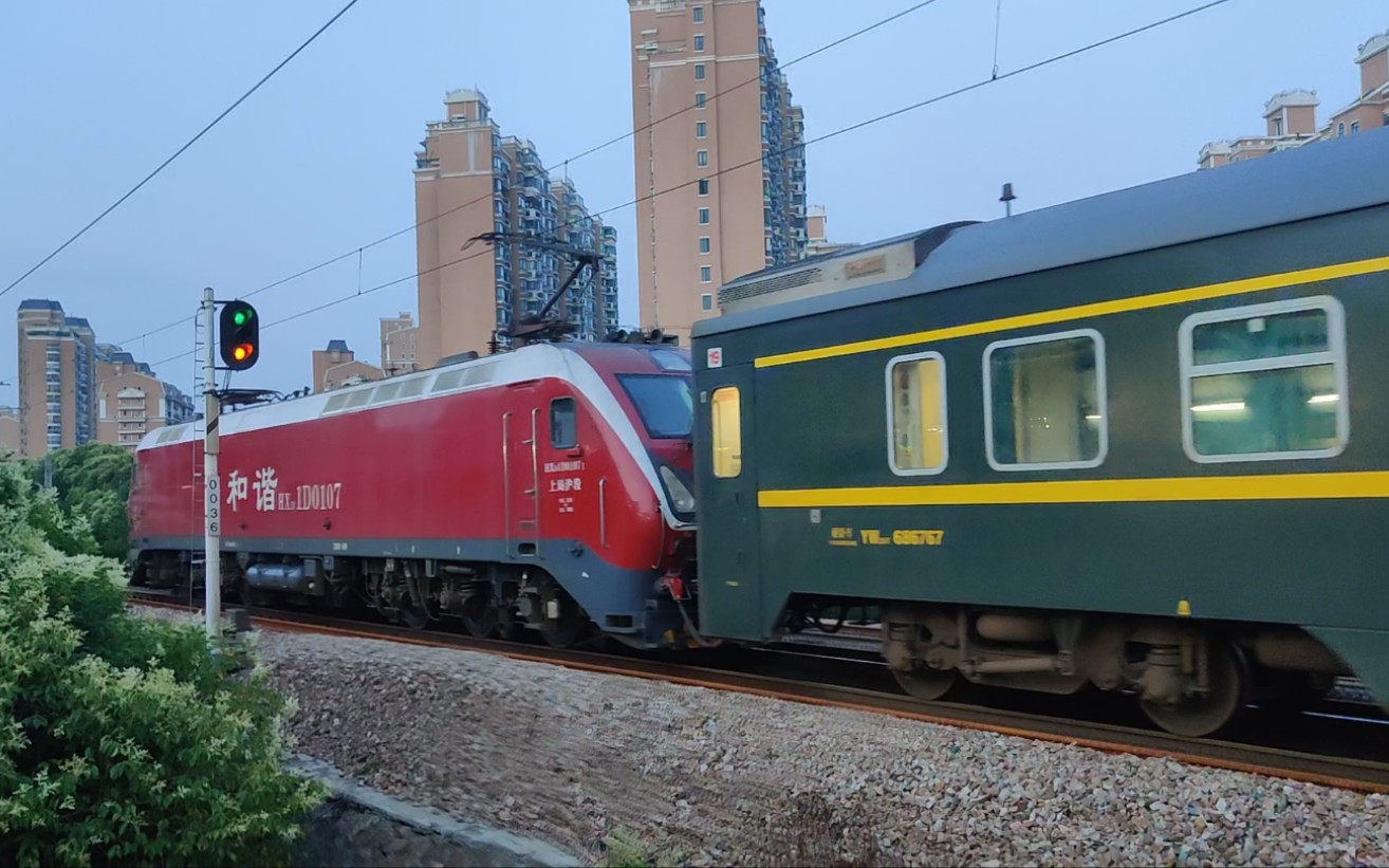 ...路傍晚的沪昆线 & CRH6A/CR200J/CRH2A和上海南站普速列车们