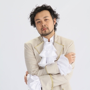 演员廖晓晨 