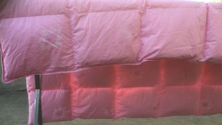 杰妮羽绒被介绍40纱织配90%白鸭绒