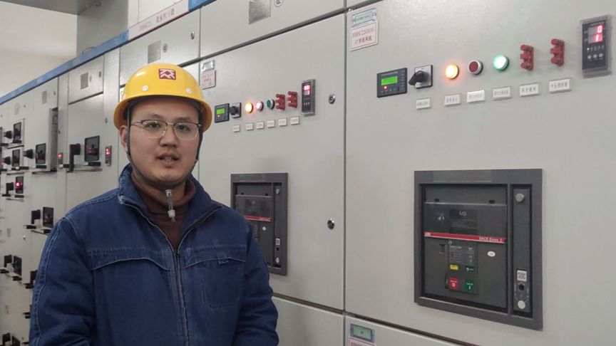 电站400V低压框架式开关停送电操作演示