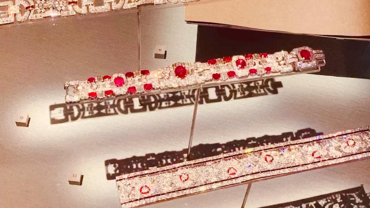 Tiffany180周年艺术珠宝展