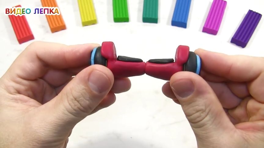 DIY用橡皮泥制作平衡车,骑过这种平衡车的觉得做的怎么样呢