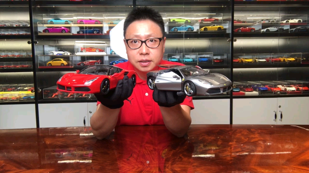 性价比之选-比美高1:18法拉利488GTB精细版合金全开模型