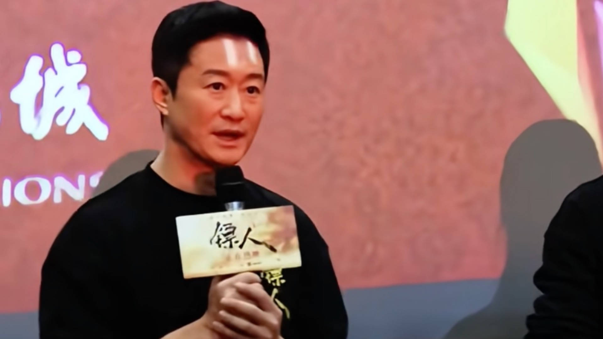 《镖人》单日票房升至第2,观众催拍续集,吴京回应