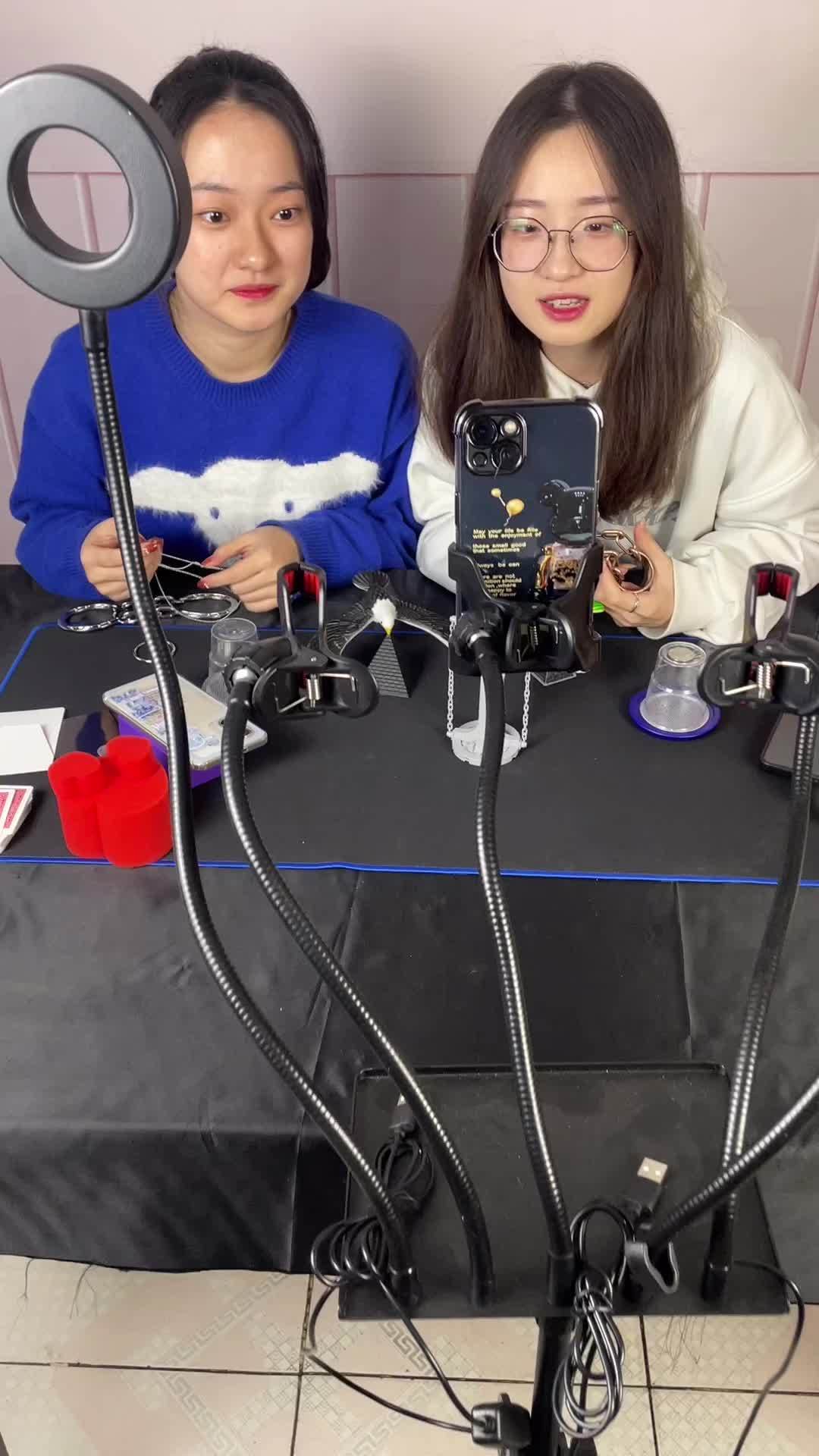 没事的朋友直播间聊聊天呀#抖音好物.