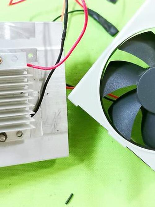 怎么把半导体制冷片做成冰箱?方法其实很简单,三天用不了一度电