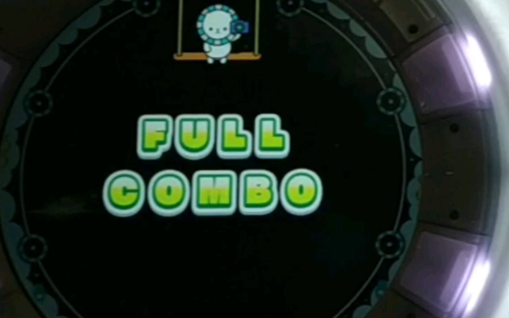 【maimai】当一个只玩移动端音游的人第一次碰街机音游_MAIMAI