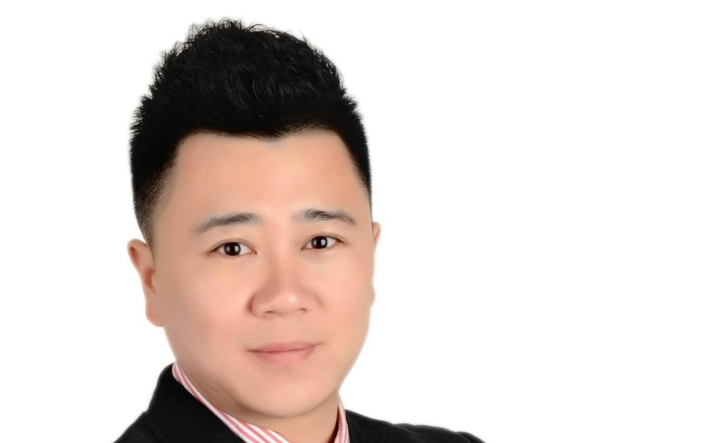 OA和钉钉、飞书、企微的区别