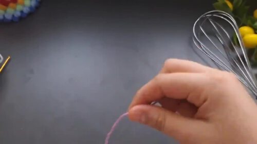 搅蛋器新妙用,绕70圈毛线编织下,瞬间美翻了