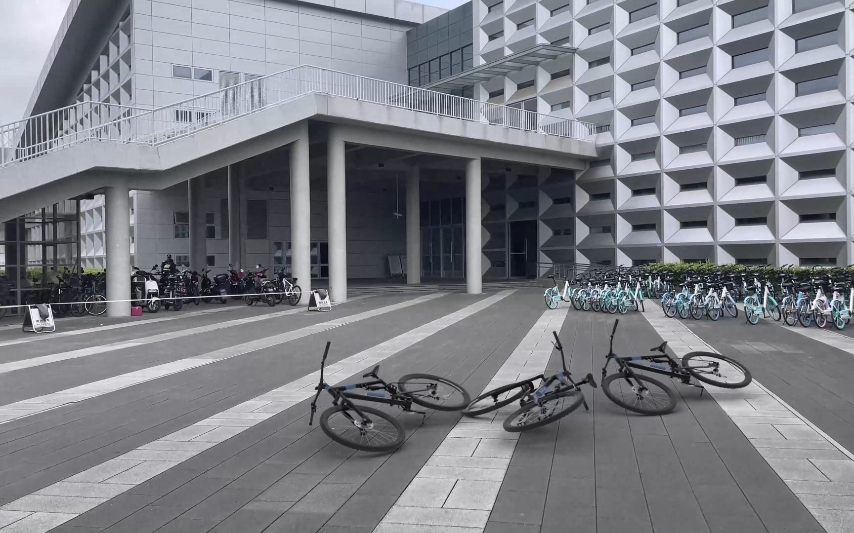 【同济动画】课程作业展示 | 特效短片《C4D不好用》