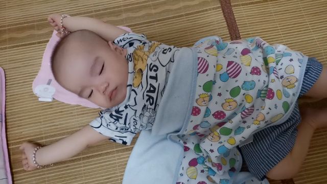 每天晚上都是要醒几次,难哄,当妈有多难,你知道那种感觉吗?