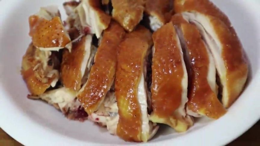 学会这个鸡肉做法,家里来客人都不怕,比红烧鸡还好吃,越吃越香