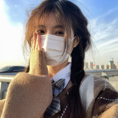 情伤小迷妹回首 