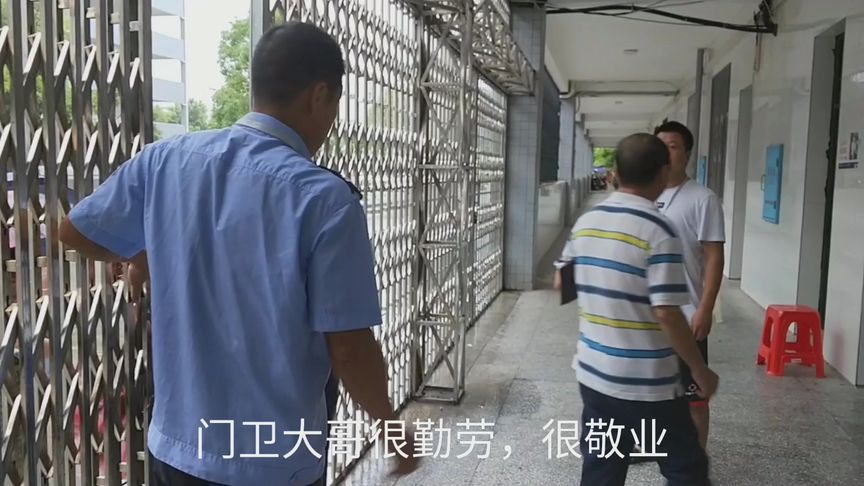 师范大学优秀毕业生不做老师,十年后和应届毕业生竞聘还有优势吗
