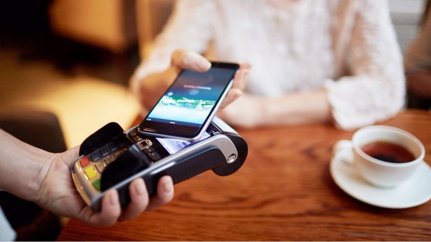 微信突然宣布,收费新规今天起正式实行,网友:后悔知道晚了