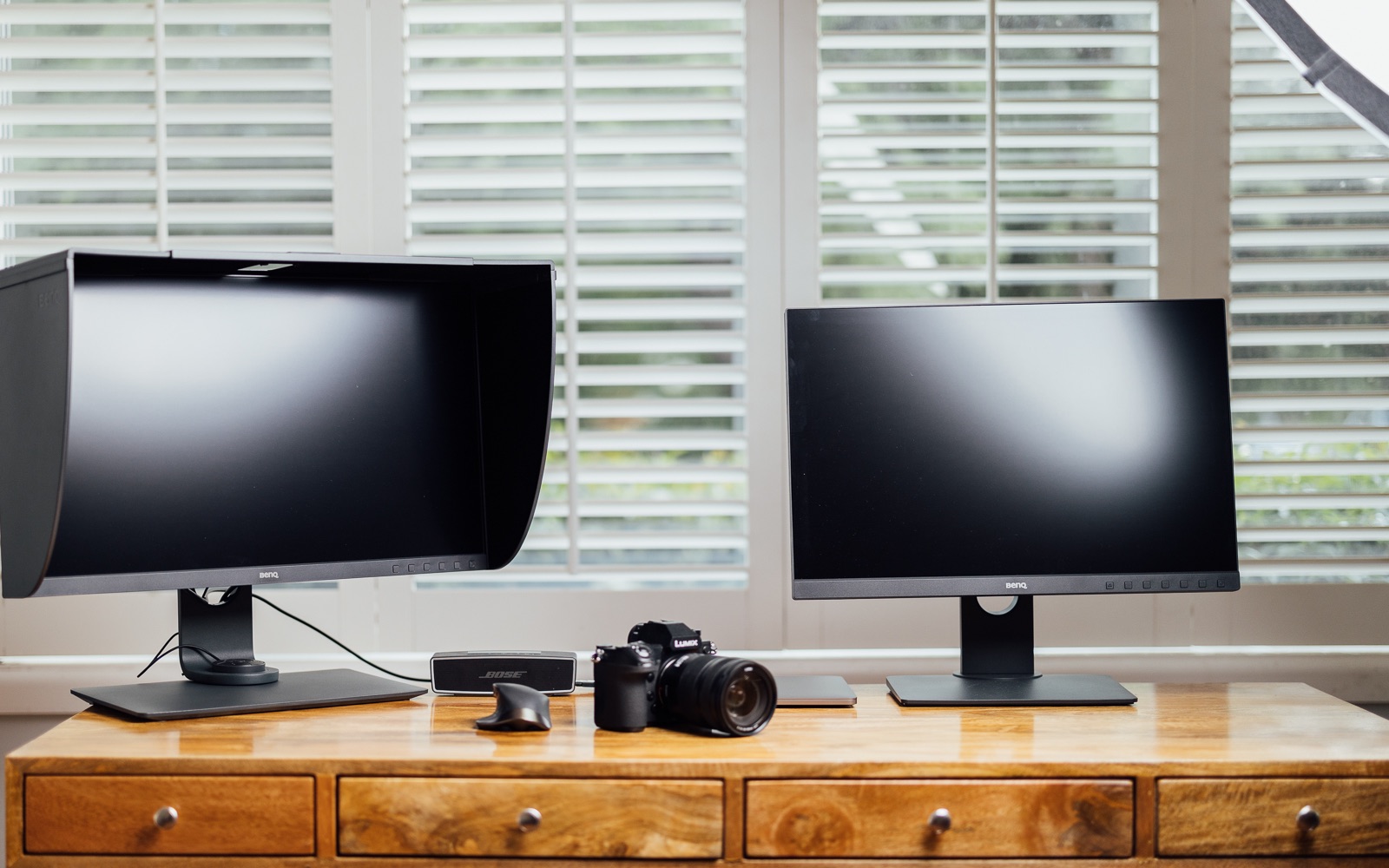 【顾俊】专业摄影显示器专业在哪里?一万块的显示器有什么不一样?